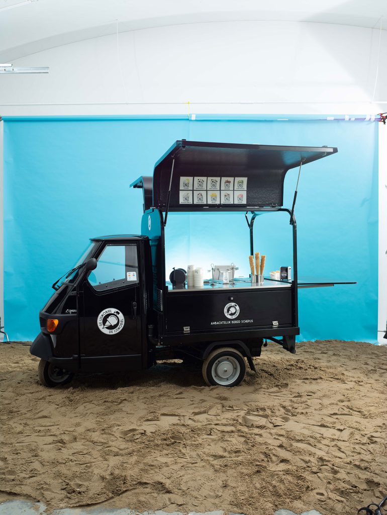 IJskar huren in Woudrichem - De IJsmobiel